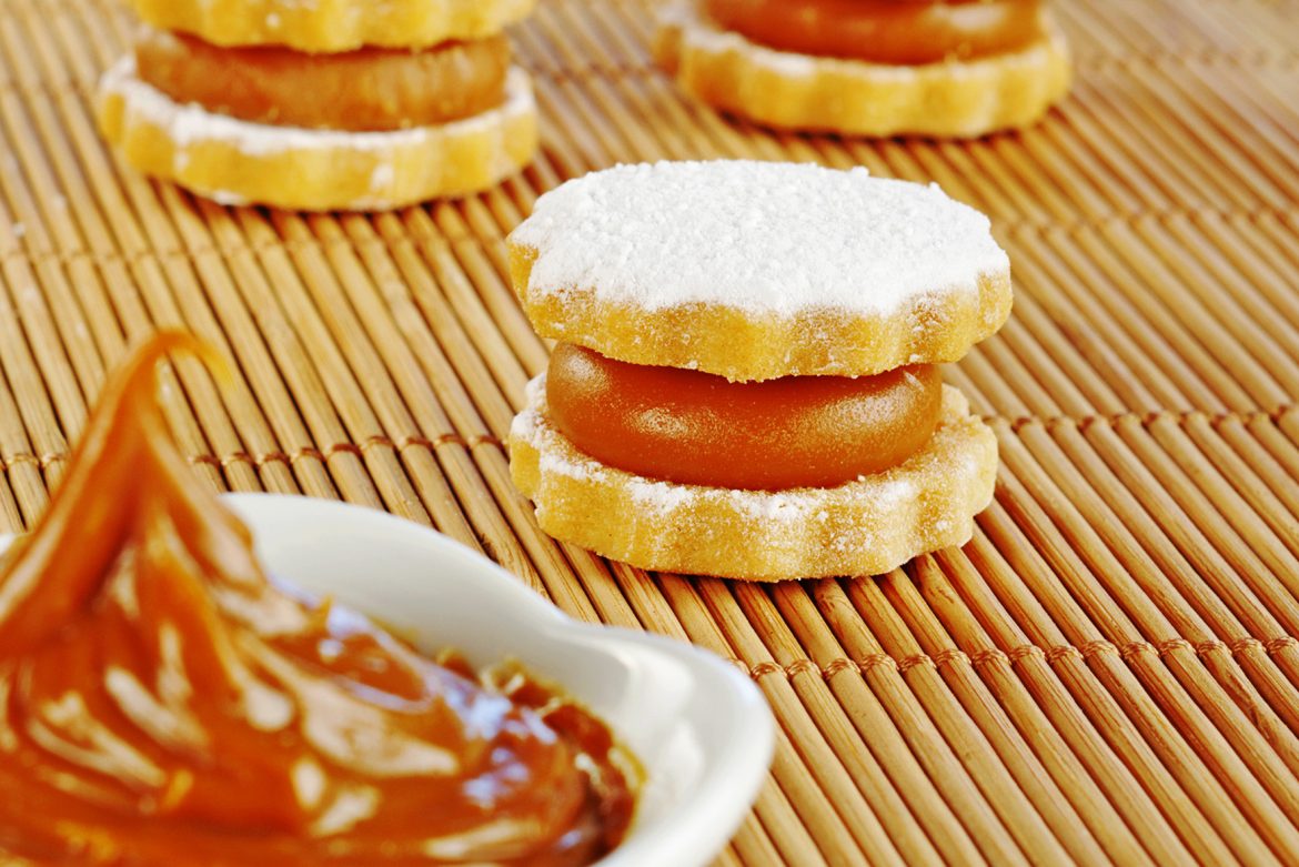 Traditional “Alfajores” Recipe – Taste of Peru